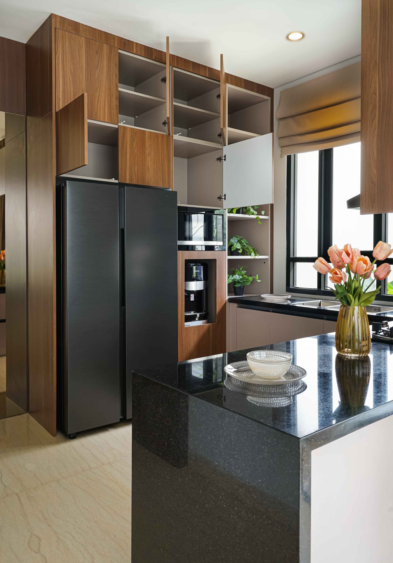 Tips Menata Barang Agar Ruangan Terlihat Rapi - MyDecor