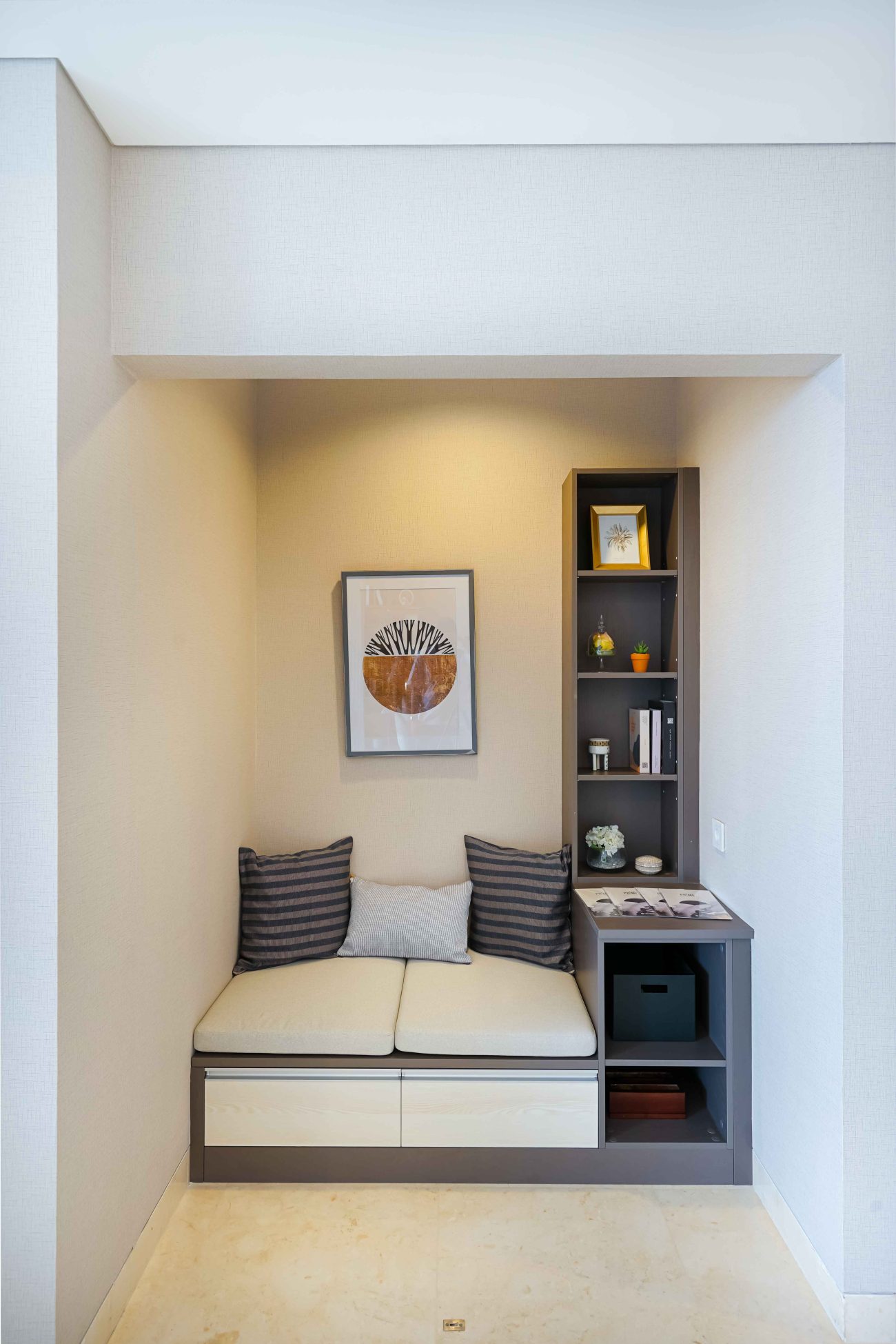 Tips Menata Barang Agar Ruangan Terlihat Rapi - MyDecor