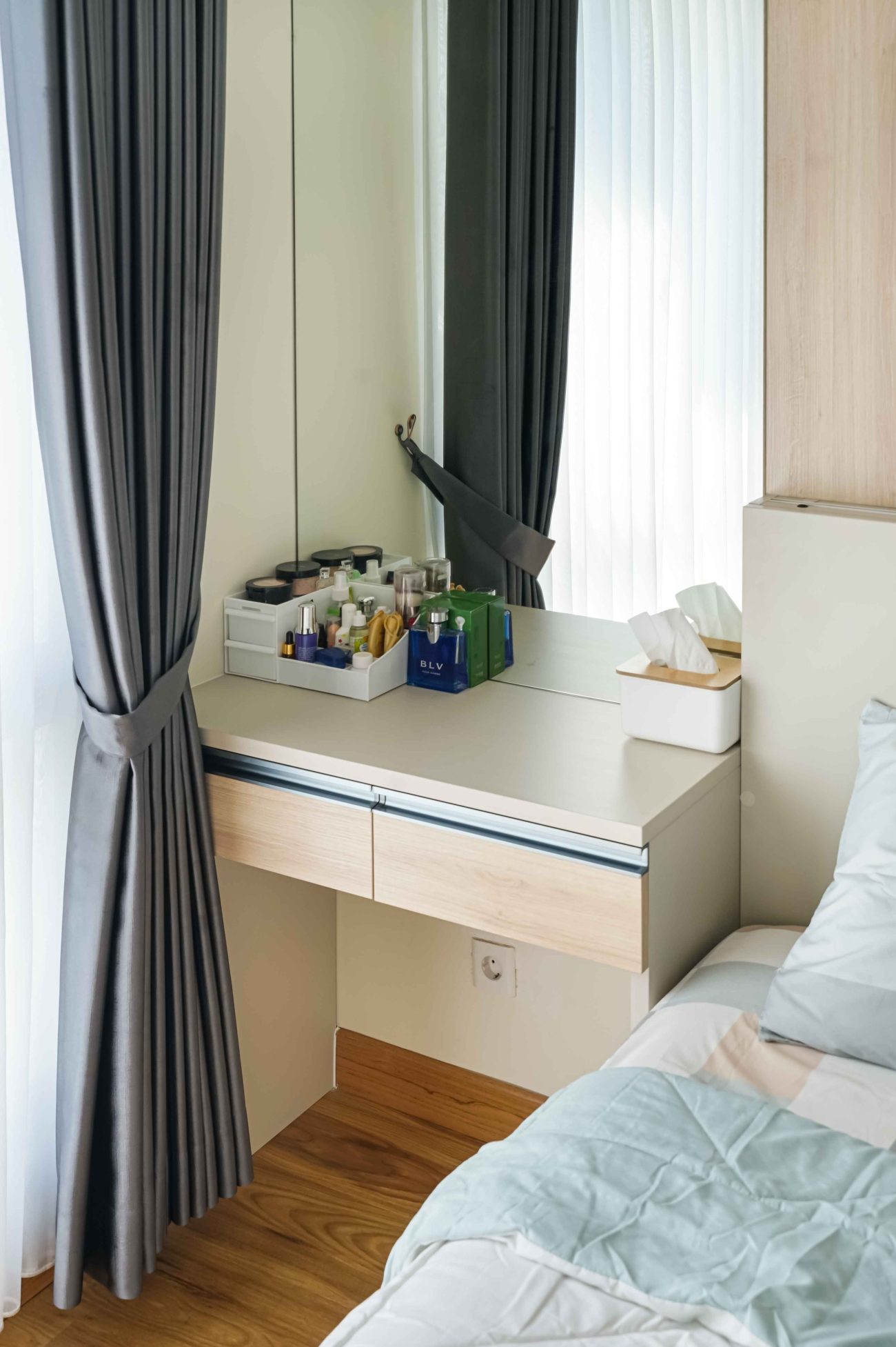 Tips Menata Barang Agar Ruangan Terlihat Rapi - MyDecor