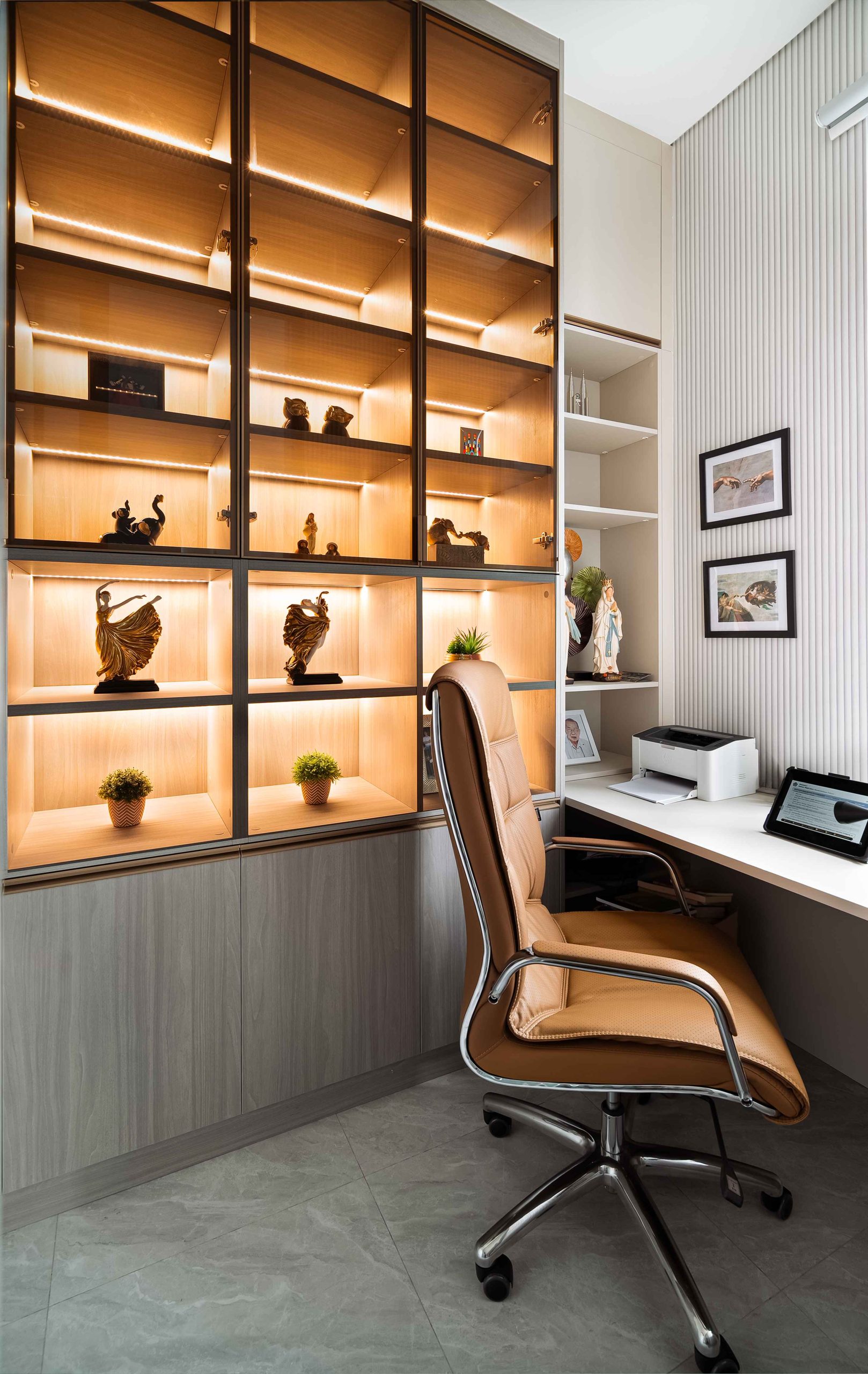 Membuat Ruang Kerja yang Produktif dan Estetis - MyDecor